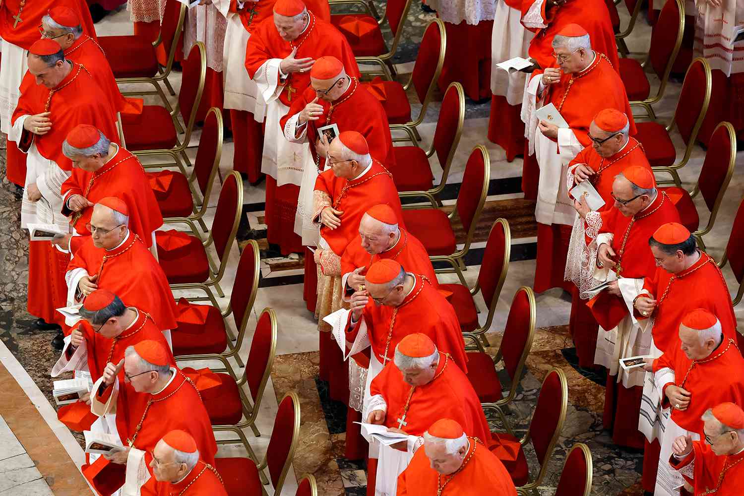 Conclave to Pick New Pope 'Will Be Short,' Predicts Cardinal: 'I Think ...