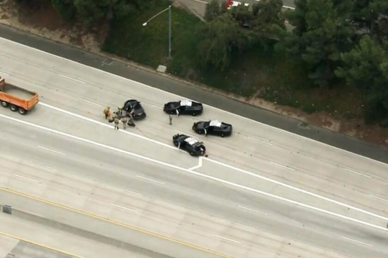 Theft suspect killed in crash on 210 Freeway following police pursuit that reached 115 mph