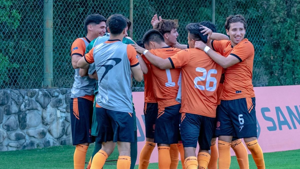 Santiago FC, por el bicampeonato en Liga Premier MX y el ascenso a Serie A