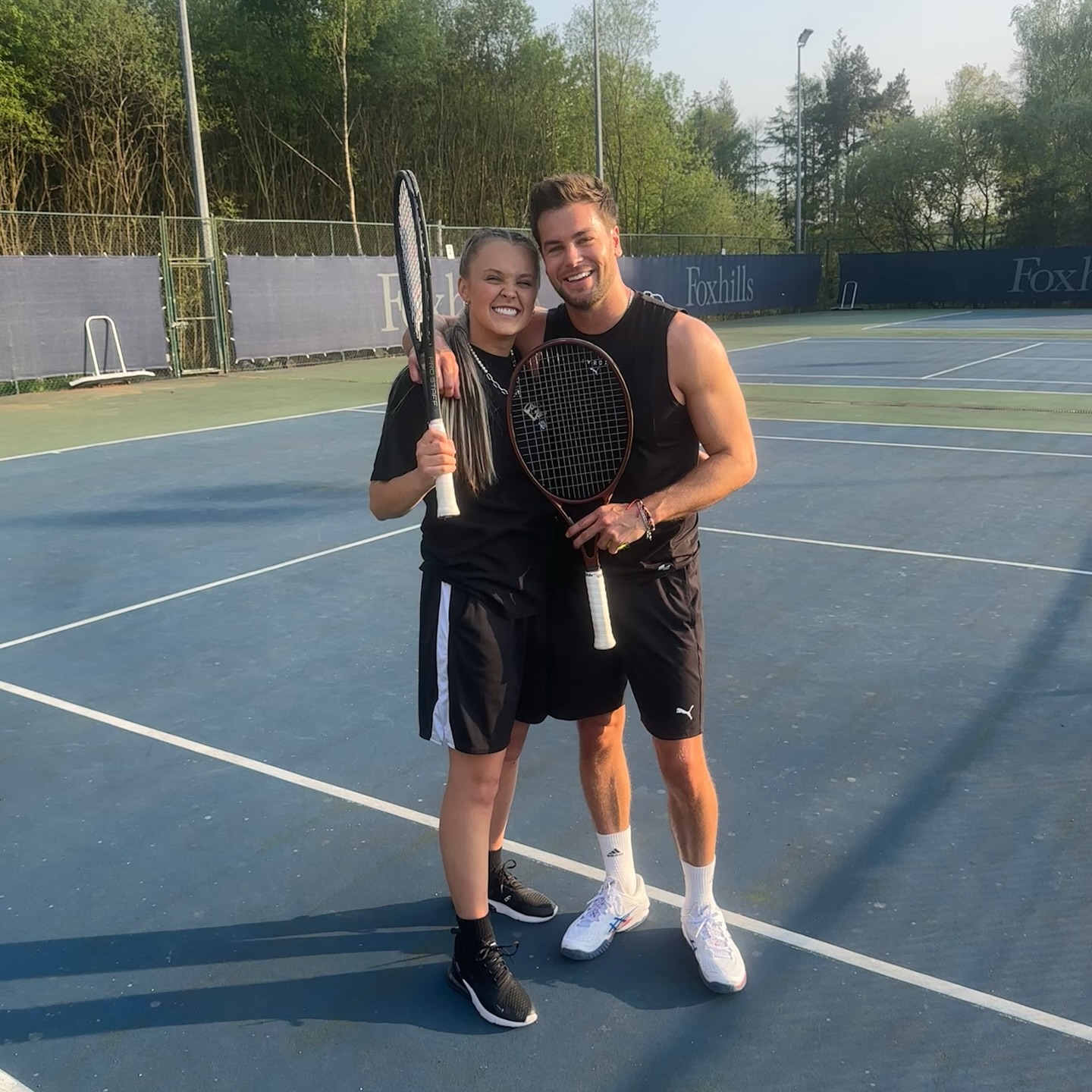 JoJo Siwa finally sets the record straight on her ‘special ...