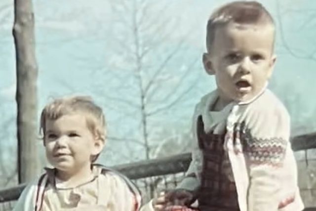 What Happened to Kelsey Grammer's Sister, Karen? What to Know About Her ...