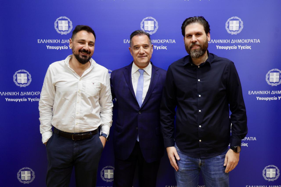 Το κόμμα είναι το κράτος…