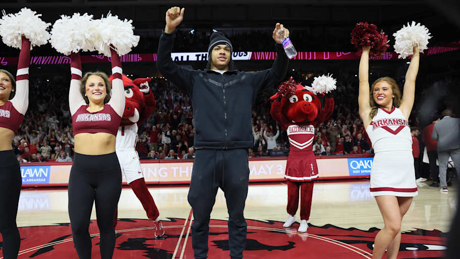 Top Arkansas Basketball Commit Darius Acuff Jr. Signs Lucrative Sneaker ...