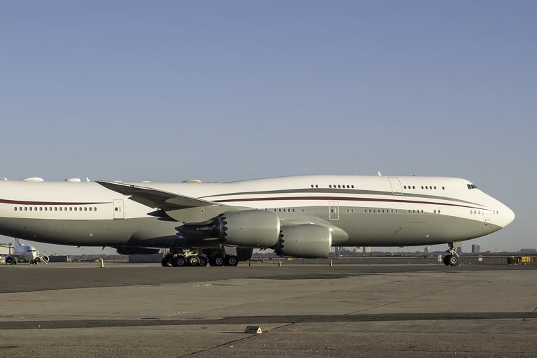 How A Qatari Boeing 747 Could Become Trump's New Air Force One
