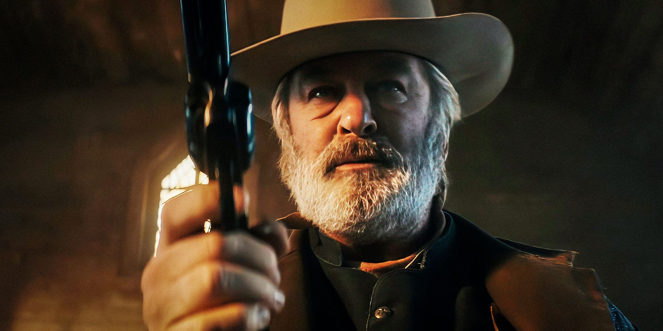 Alec Baldwin's Controversial Western Movie Debuts With Middling Rotten ...