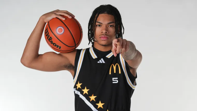 Arkansas commit Darius Acuff is the latest to join the Reebok family