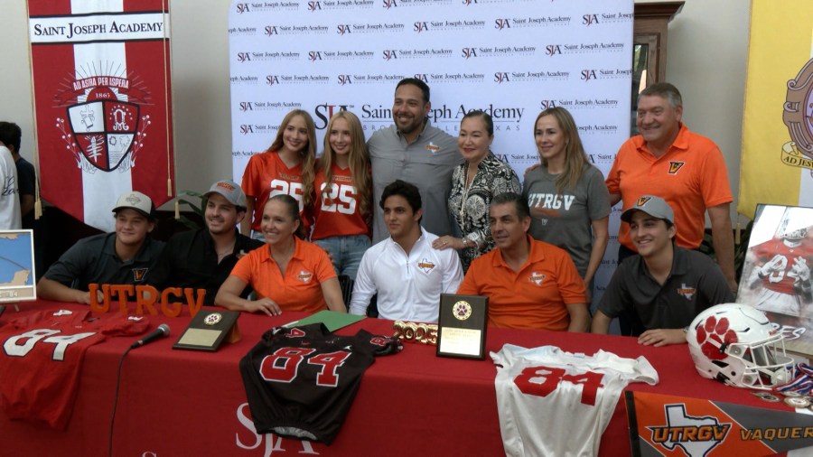 St. Joseph’s Torres signs with UTRGV