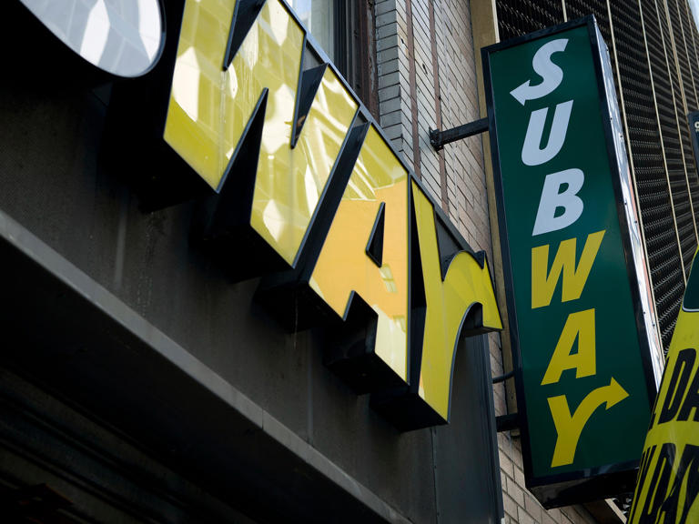 Subway drops below 20,000 US stores for the first time in 20 years as ...