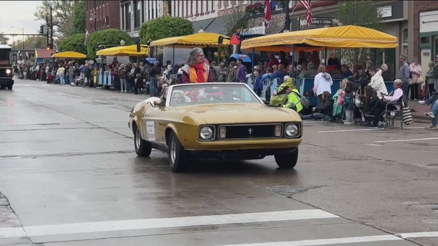 Dutch Ambassador visits Pella Tulip Time