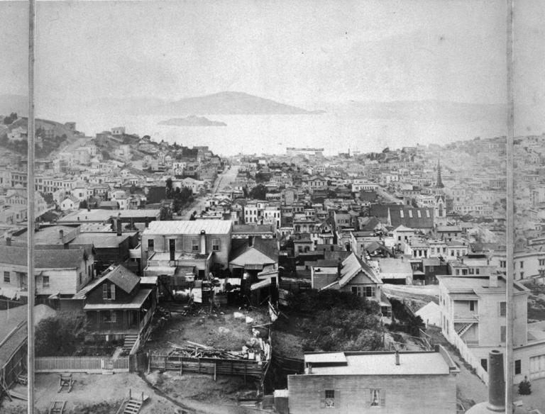 8 On-Screen Kisses That Forever Changed Cinema