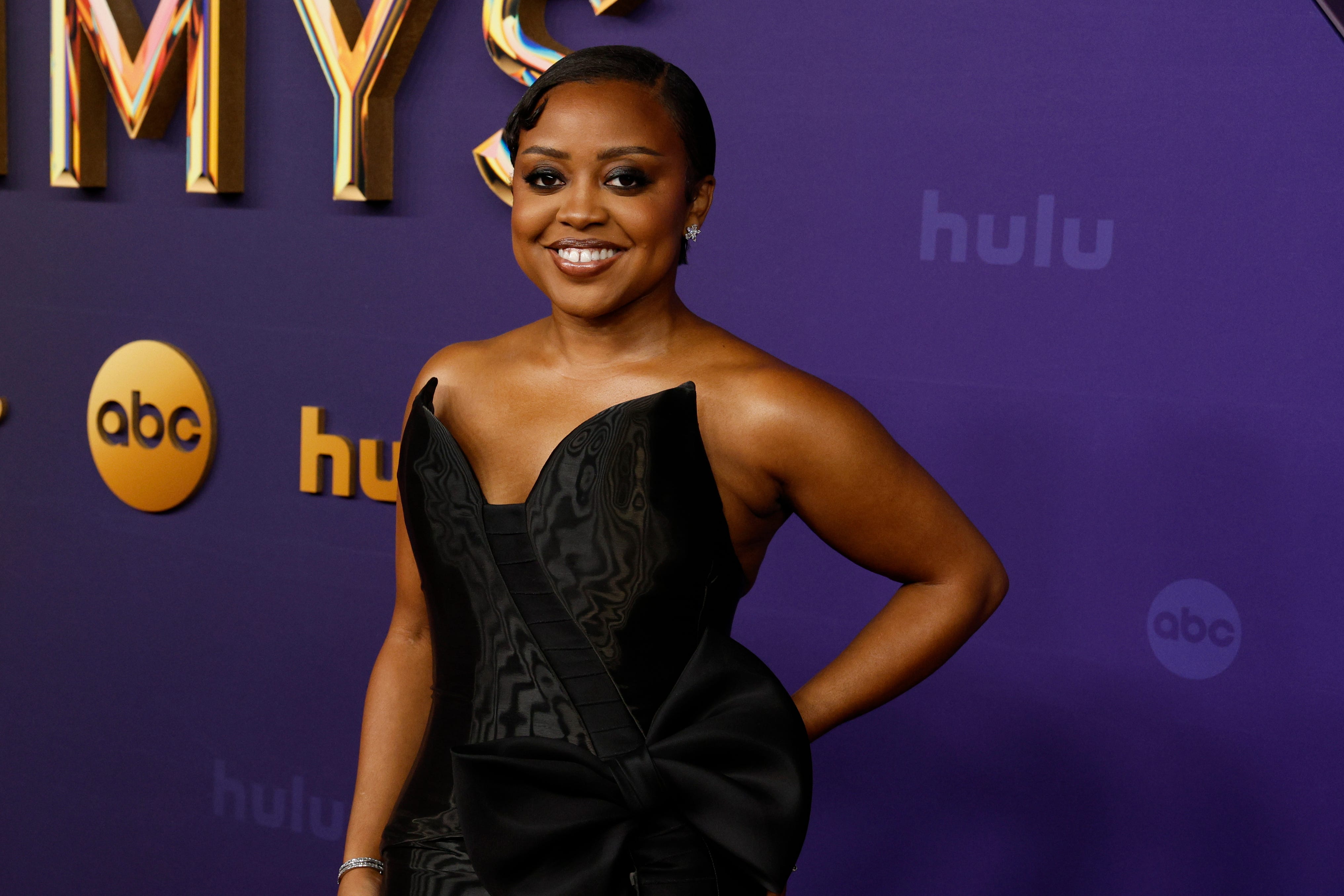 Who's hosting 'SNL' tonight? Musical guest, start time, how to watch ...