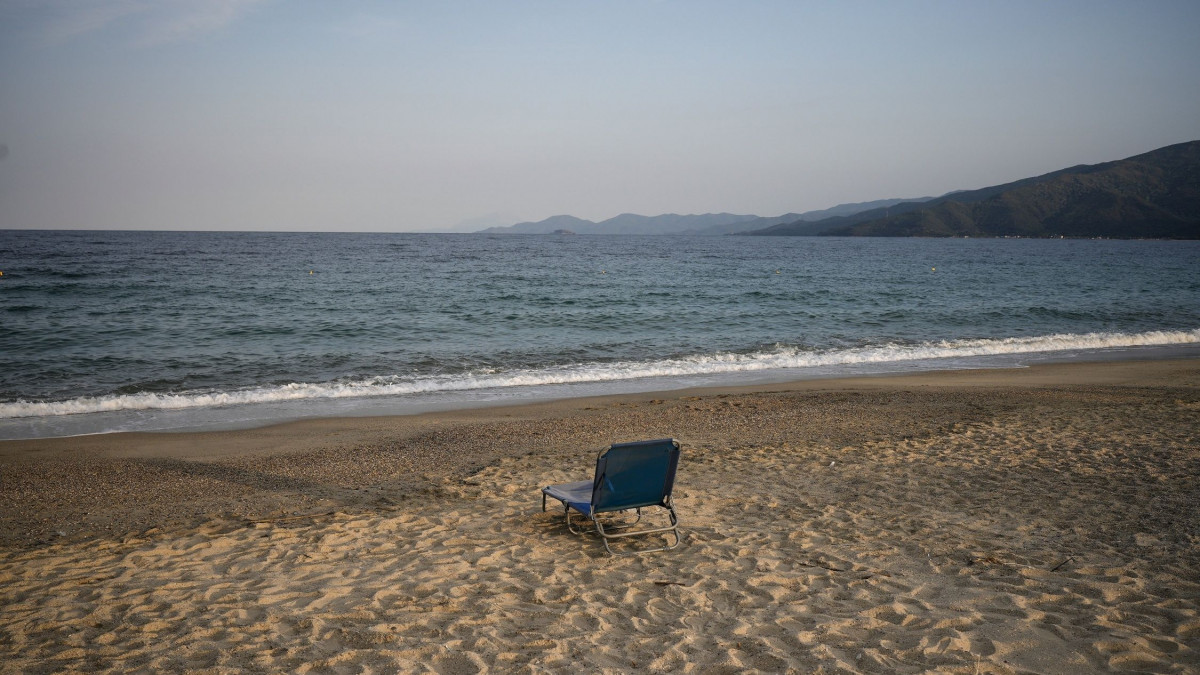 Νεκρή ανασύρθηκε 84χρονη Γερμανίδα λουόμενη από παραλία της Κέρκυρας