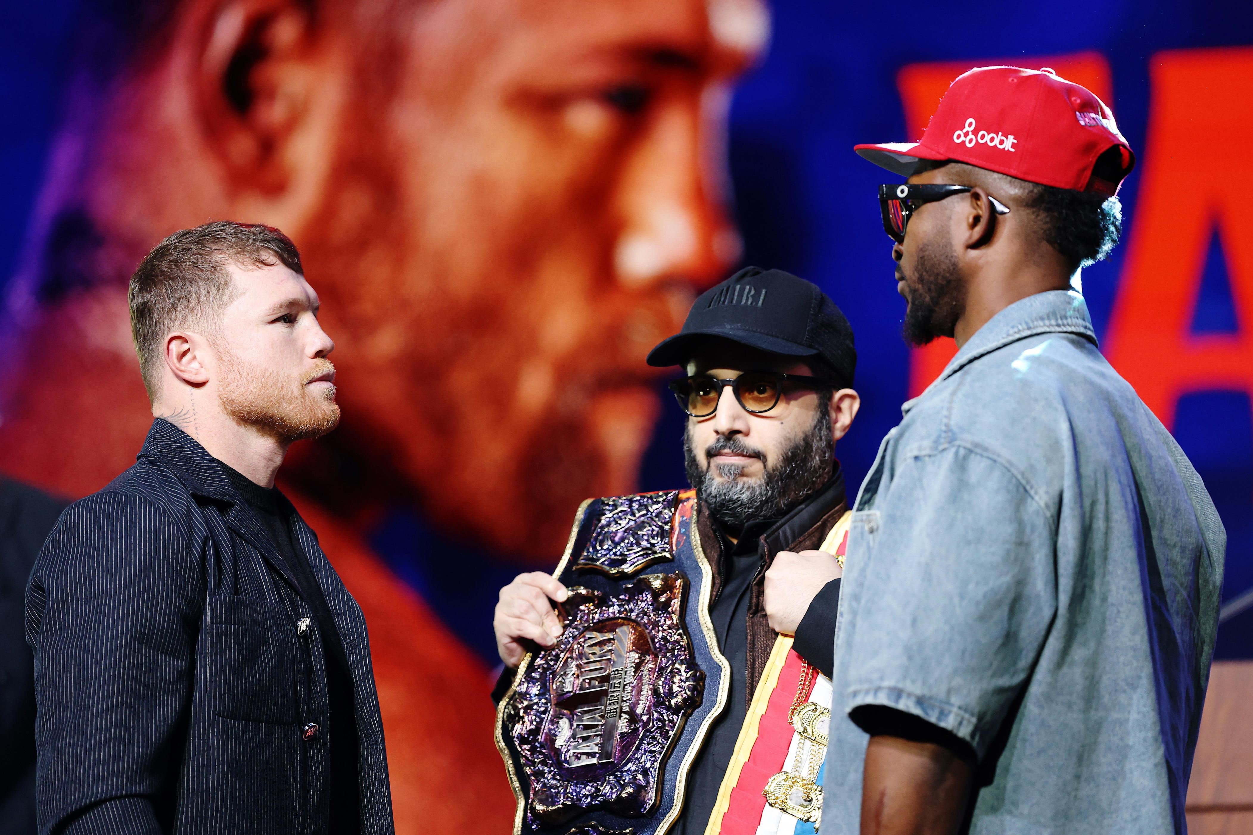 What time is Canelo Alvarez vs William Scull? Ring walk time for fight ...