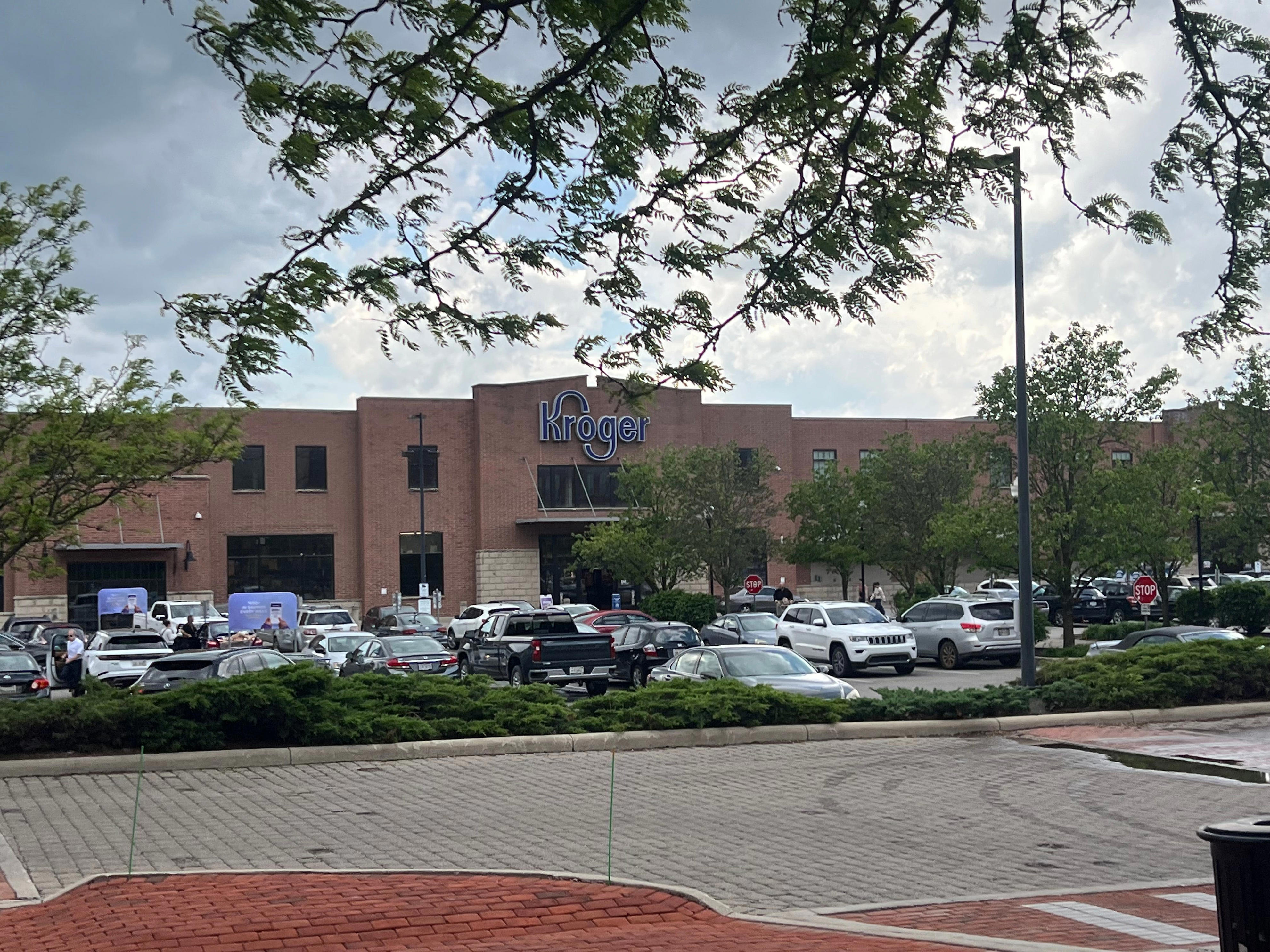 You can't beat Kroger's armed 'goons.' But you do have options. | Letters