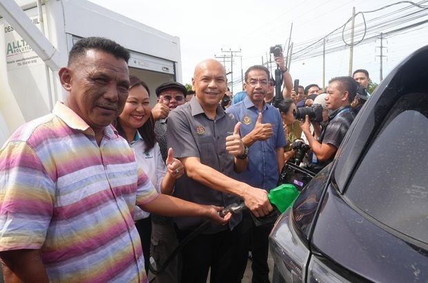 Brunei vehicles get RON97 access at border route