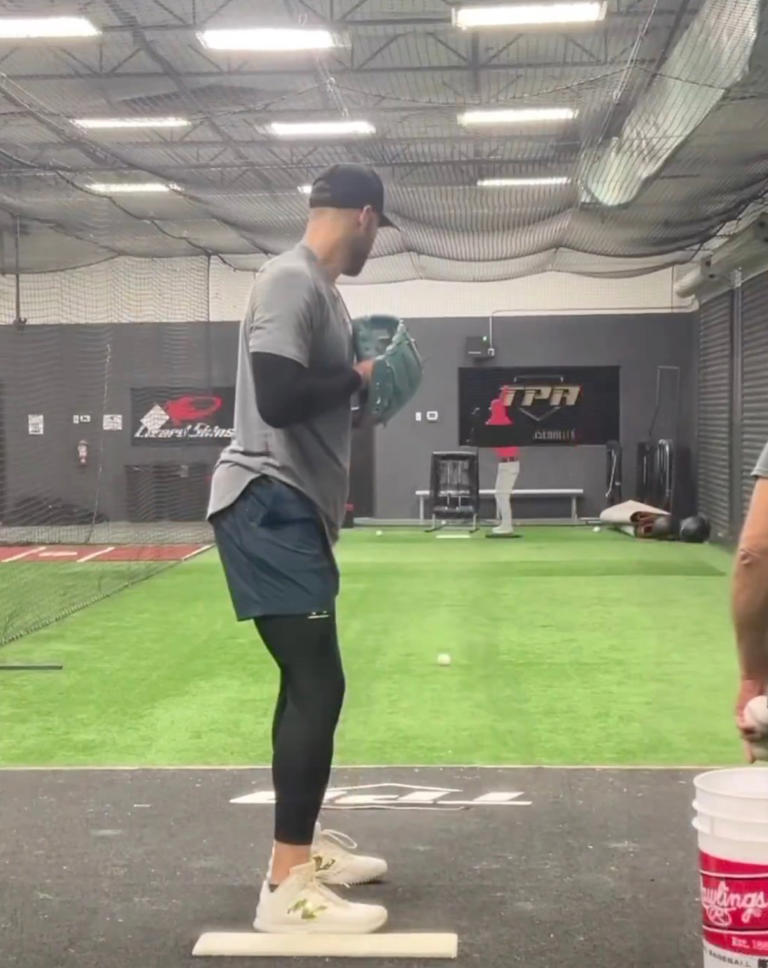 Ex-Yankee Joey Gallo shows off video of first bullpen as he attempts to ...