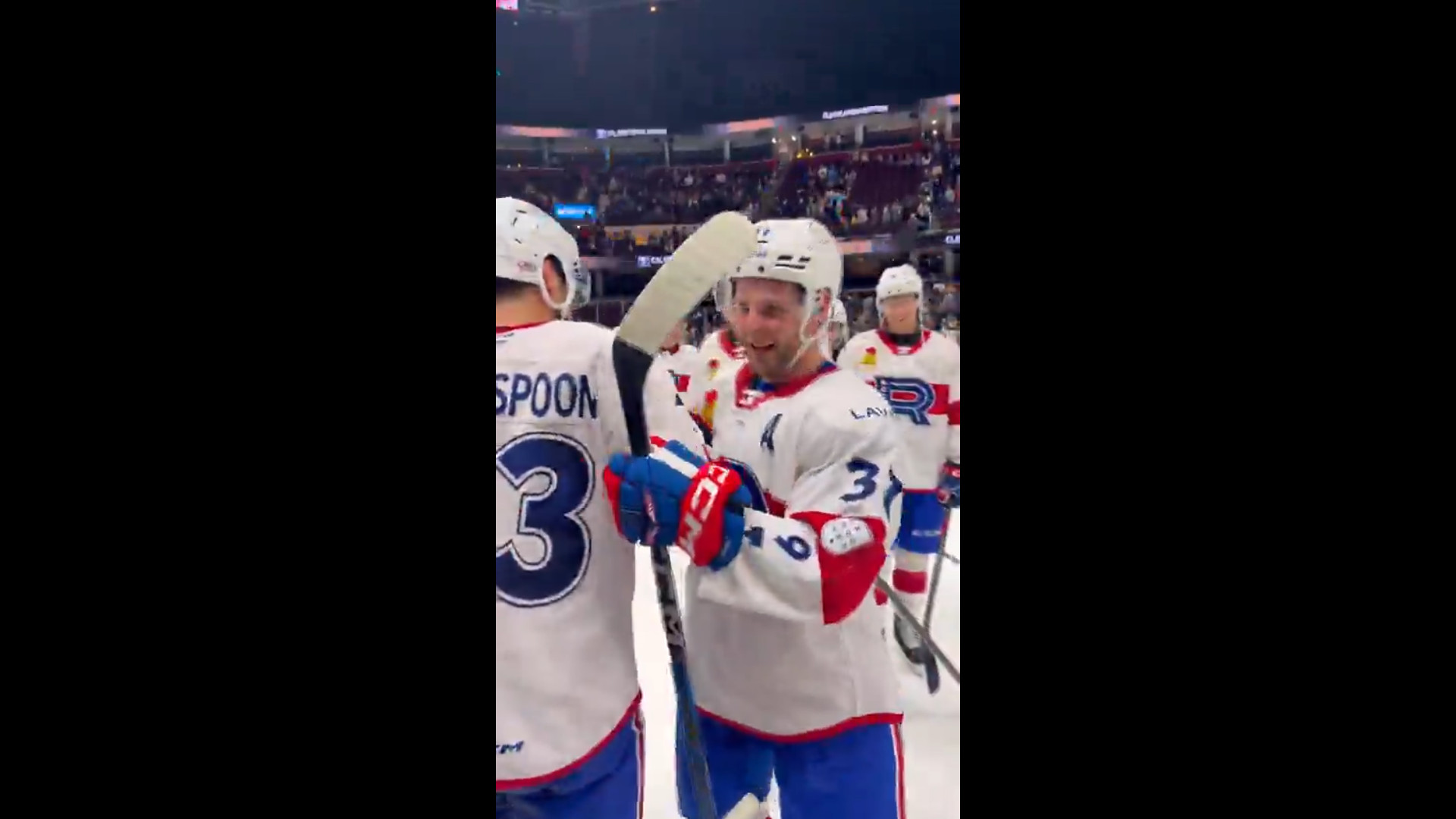 Jacob Fowler earns first career AHL shutout