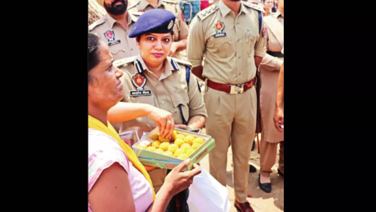 Women distribute sweets after Bathinda police demolish house of drug ...