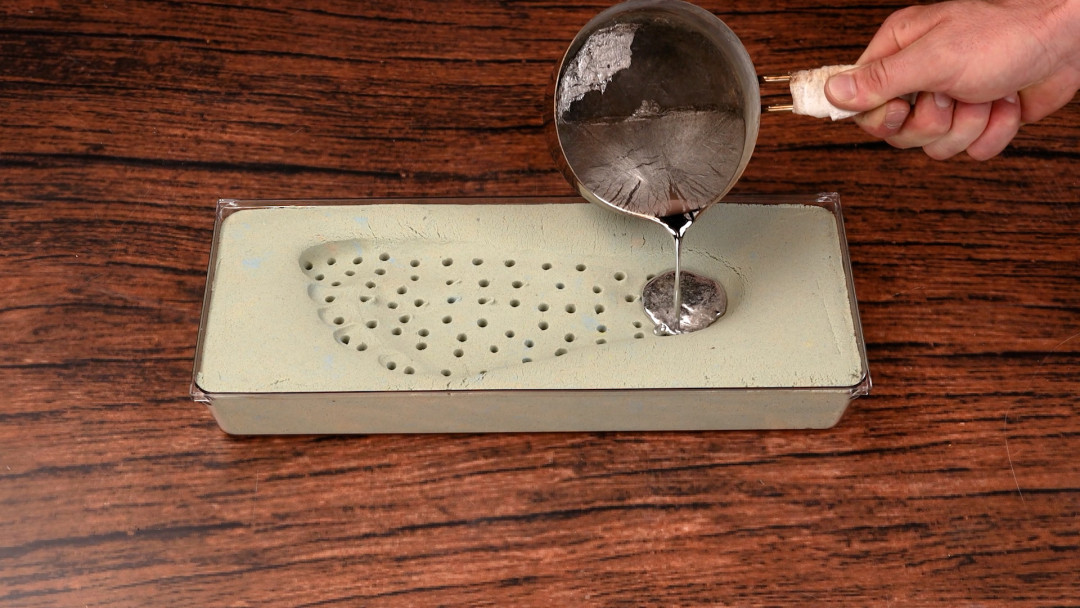 Experiment With Molten Metal Creatively