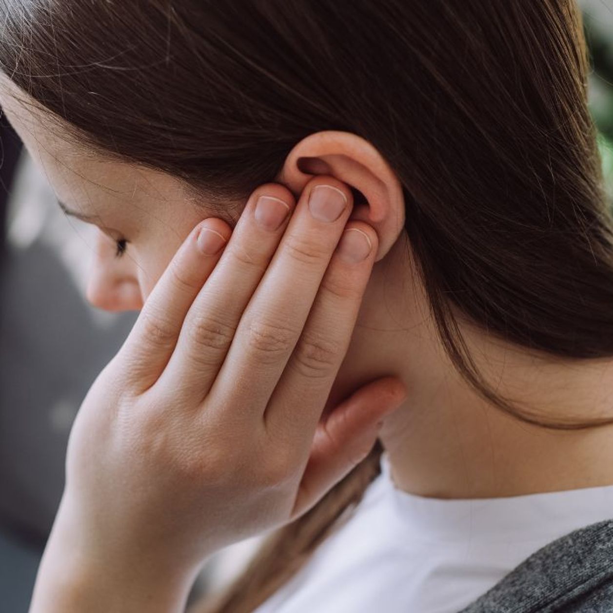 Nous sommes des spécialistes de l'audition et voici 10 signes de perte ...