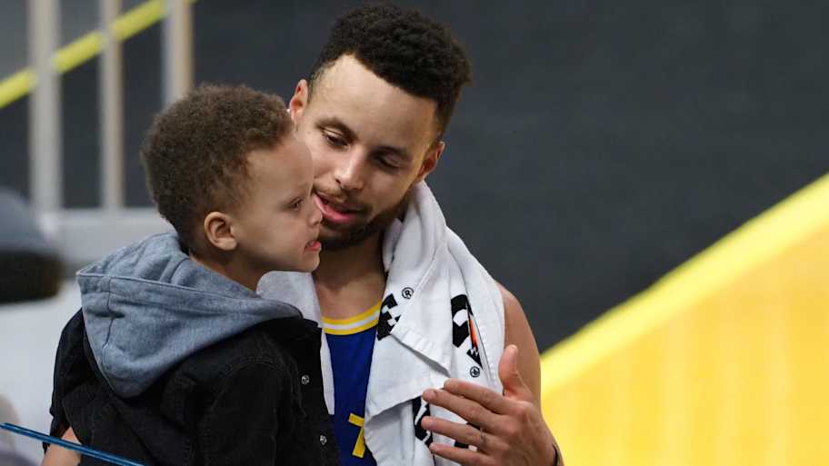 Stephen Curry consoles upset son Canon after Warriors’ stunning Game 6 loss