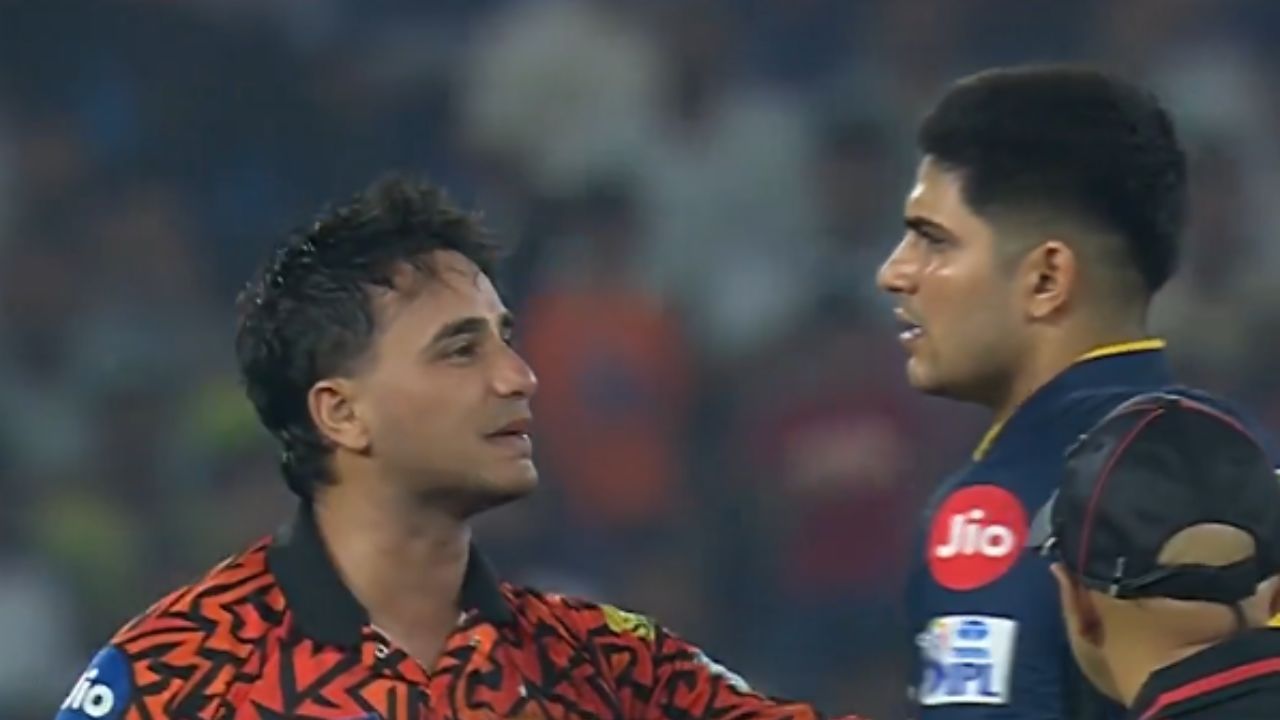 IPL 2025: Shubman Gill loses cool at umpires during SRH tie for ...