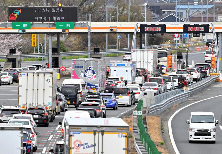 Japan expressway operator to waive unpaid tolls from major ETC failure