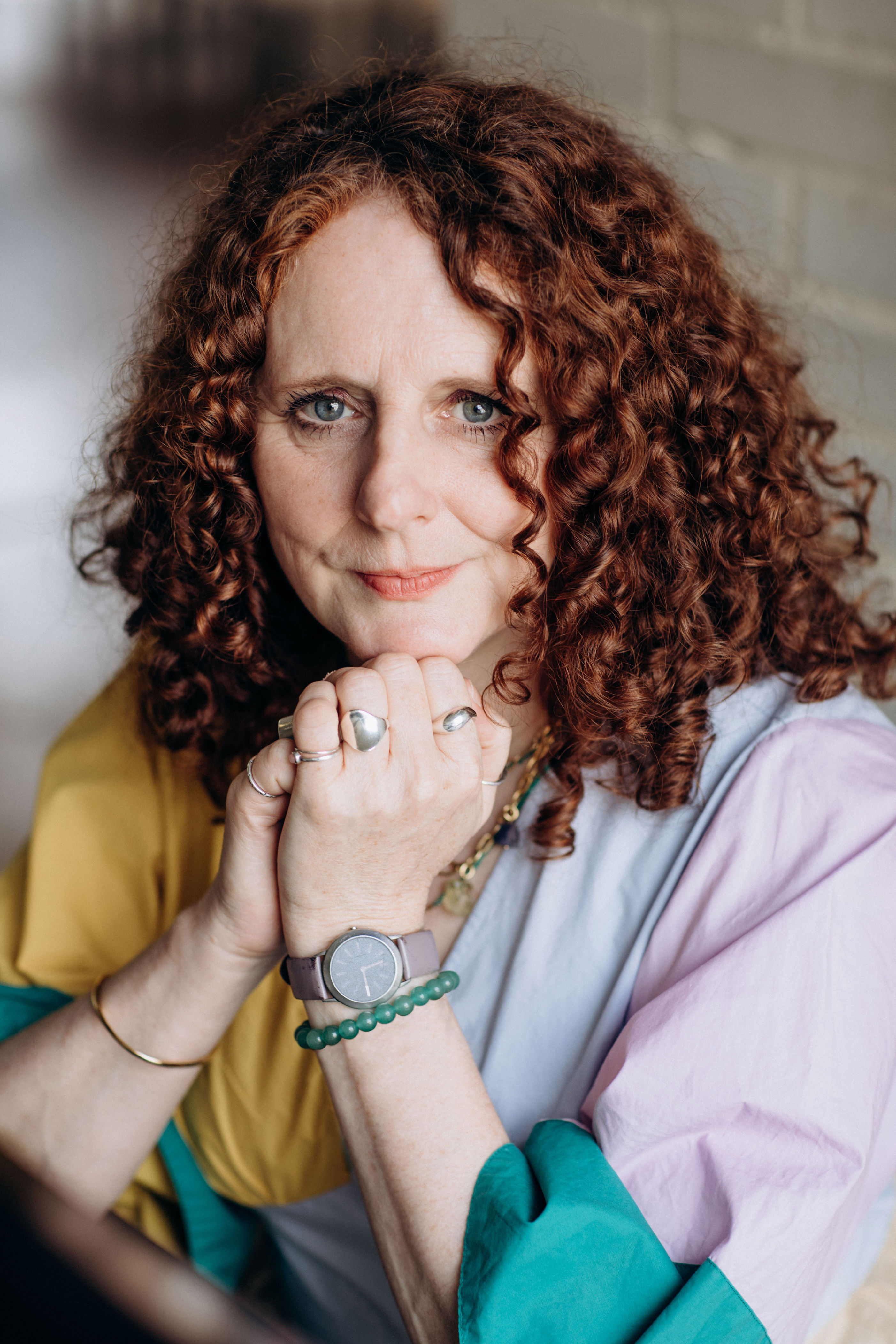 Best-selling author Maggie O'Farrell talks manuscripts, motherhood and ...
