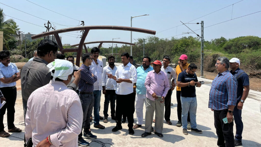 MLA Marri Rajashekar Reddy | రైల్వే ప్రయాణికులకు మౌలిక సదుపాయాలు ...