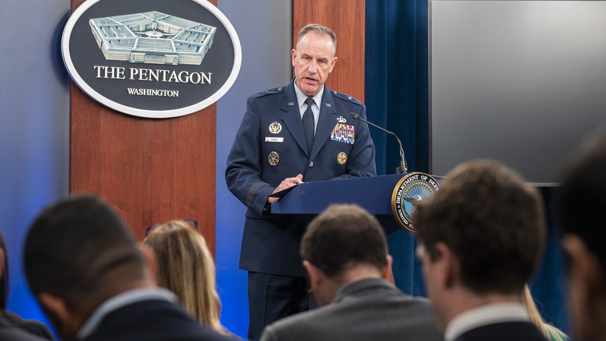 CIA’s Latest Tactic to Recruit Chinese Insiders to Spy for the U.S.