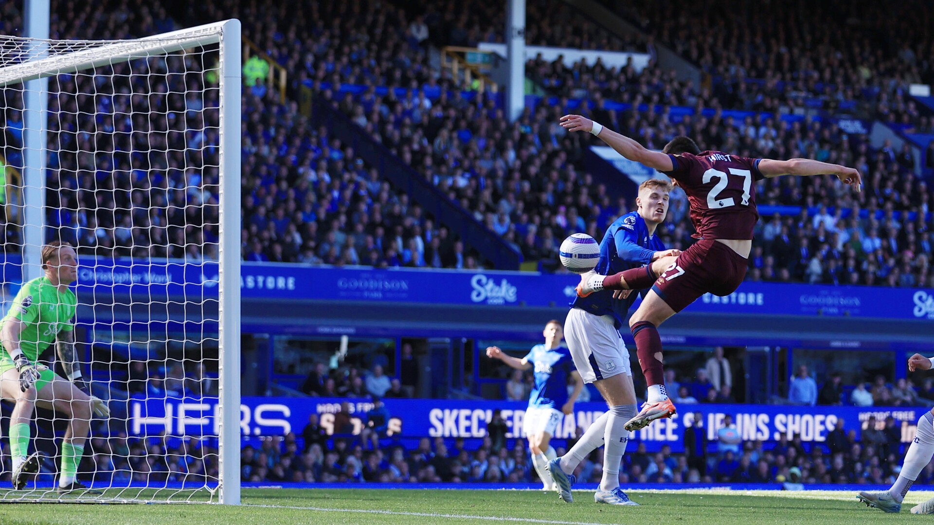 Everton 2-2 Ipswich Town: Hirst's header completes comeback