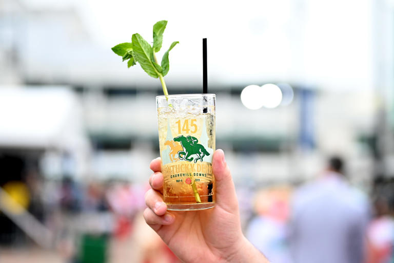 What to know about mint juleps, the Kentucky Derby signature cocktail