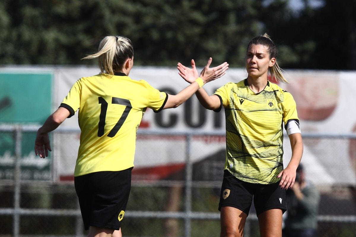 Women's Football League: Συνέχισαν με νίκες η πρωταθλήτρια ΑΕΚ και οι ...