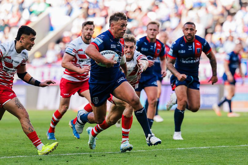 Hull KR make Oliver Gildart decision made with surprise back-row choice ...