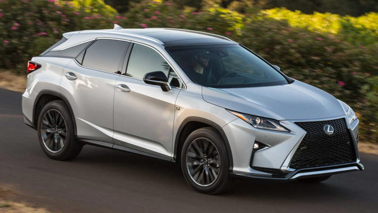 How Long Do Lexus Cars Last? Lifespan And Expected Mileage