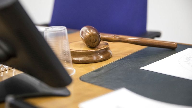 Γερμανία: Αντιδράσεις για τον χαρακτηρισμό του AfD ως «ακροδεξιά ...