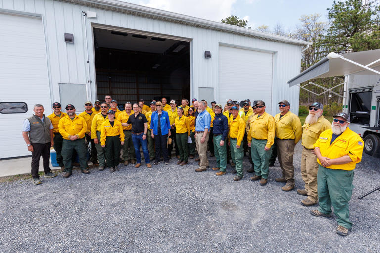 As fires become contained, Gov. Shapiro visits firefighters who battled ...