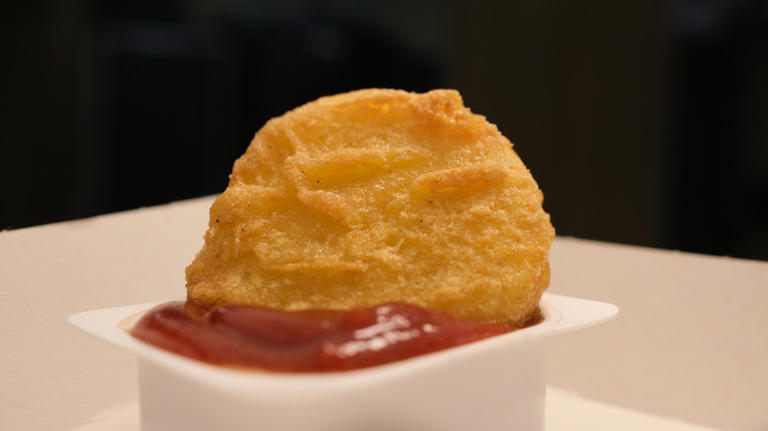 Here's How Much Protein Is In A Single McDonald's Chicken Nugget