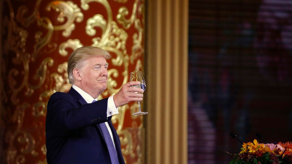 Trump’s New Jersey Golf Clubs Can Keep Selling Alcohol—For Now—Despite ...
