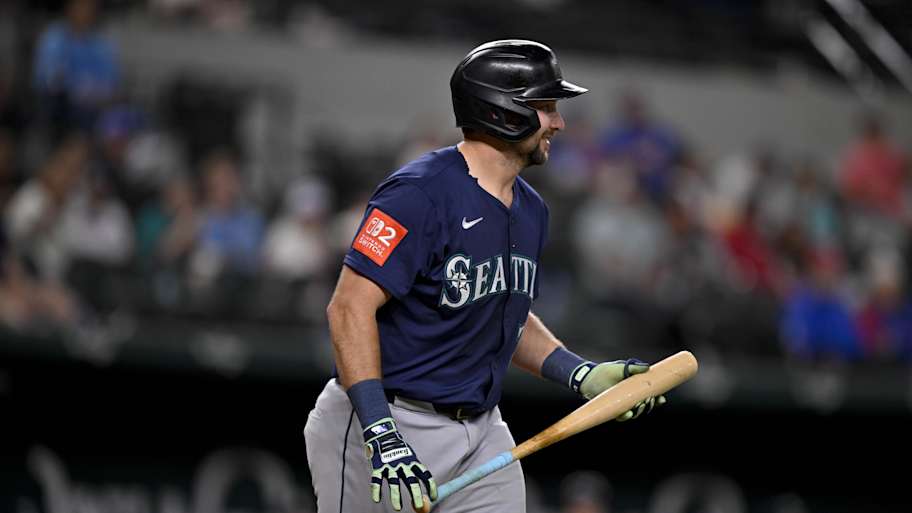 Seattle Mariners' Cal Raleigh Now Leads Baseball in Home Runs, Even ...