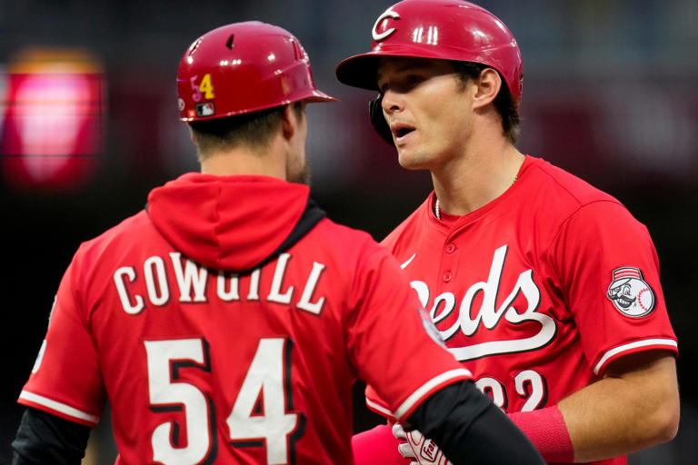 UPDATE: Cincinnati Reds OF Tyler Callihan breaks arm on crash into wall