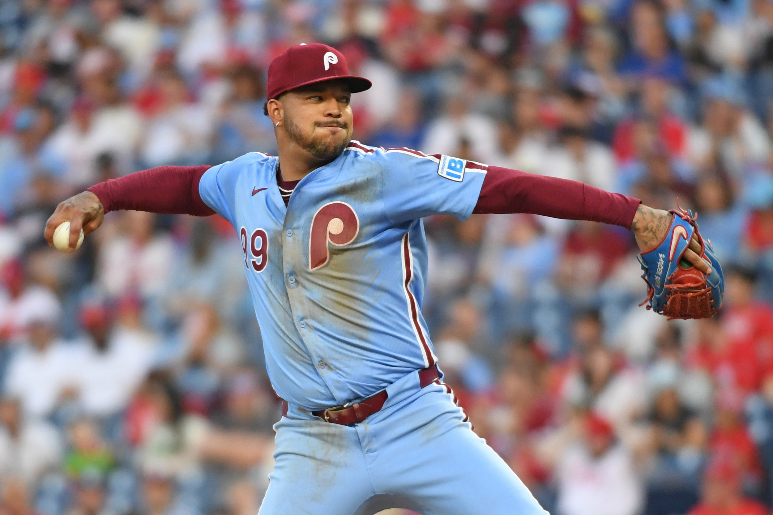 Phillies moving Taijuan Walker to bullpen