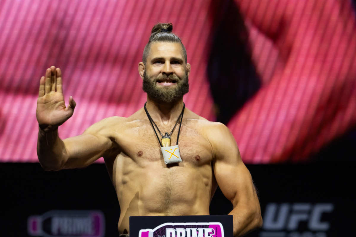 UFC Fans Can’t Stop Laughing After Jiri Prochazka Makes a Strange Cameo
