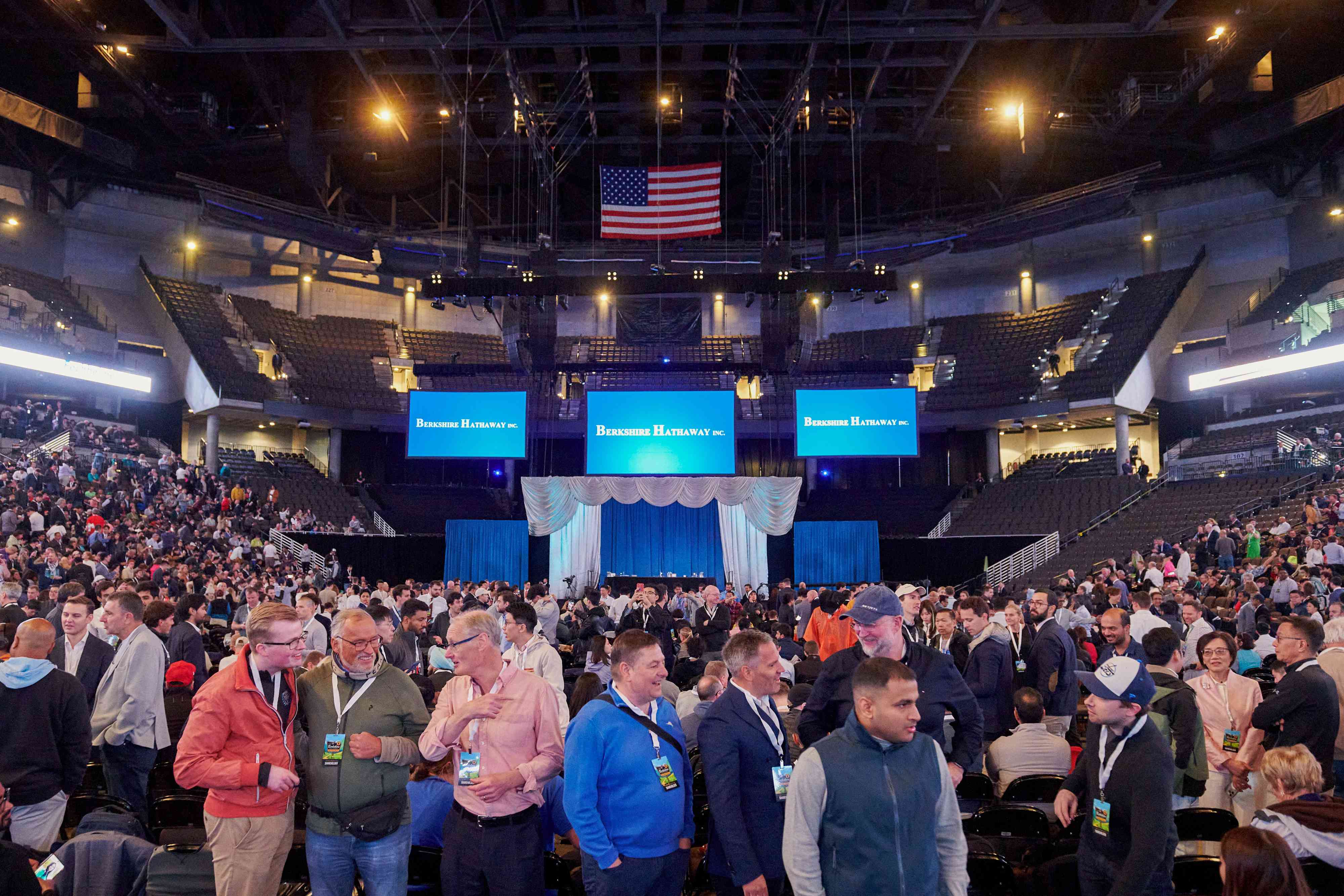 Warren Buffett Steps Down as CEO—and Other Key Takeaways From Berkshire ...