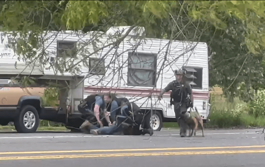 VIDEO: K-9 attacks standoff suspect at Oregon rest stop