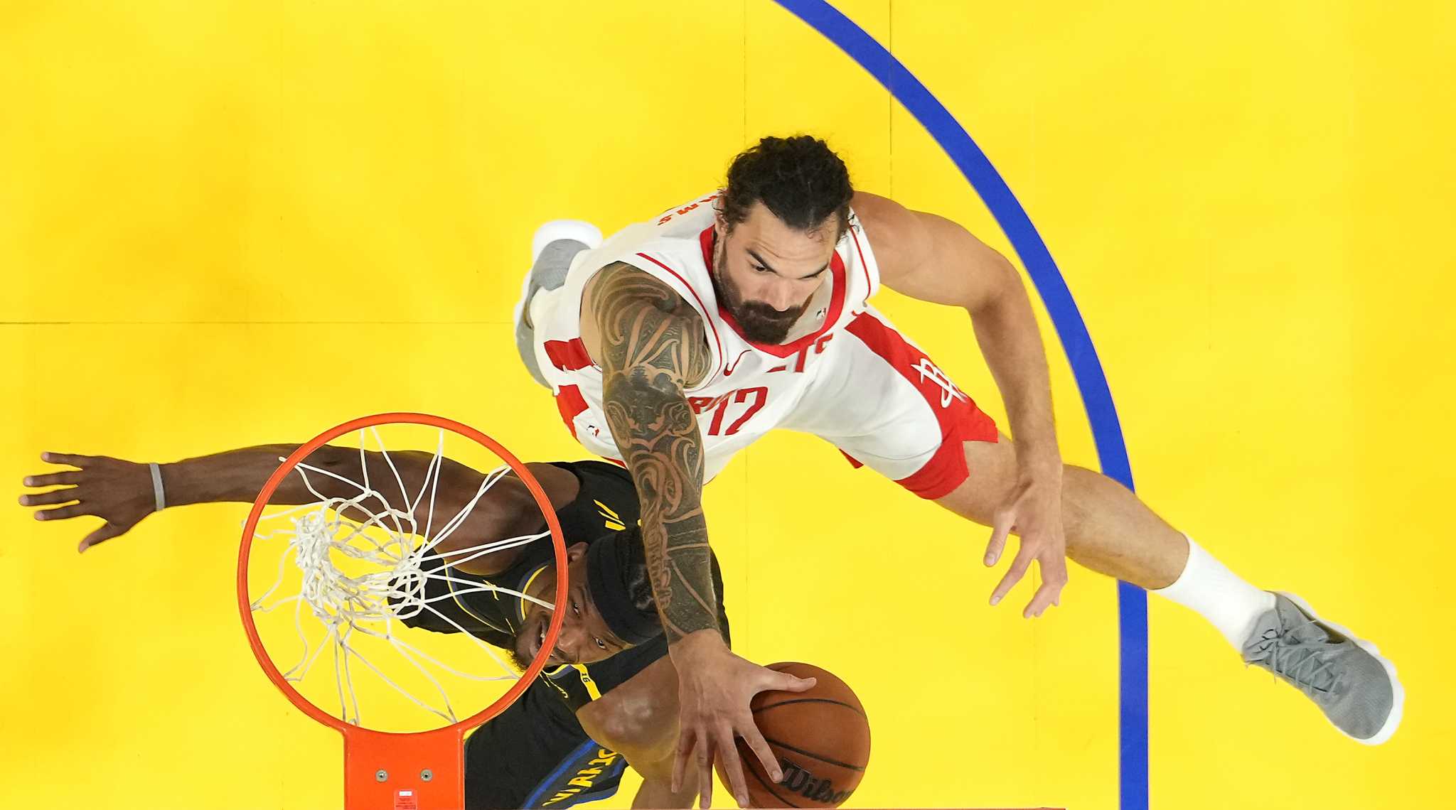 Houston Rockets to keep center Steven Adams in first big move of offseason