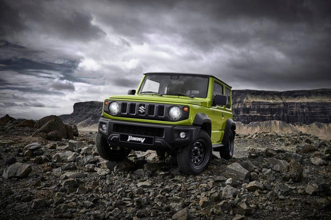 Suzuki Jimny, il mitico fuoristrada oggi è un autocarro. La 5 porte non arriverà in Europa