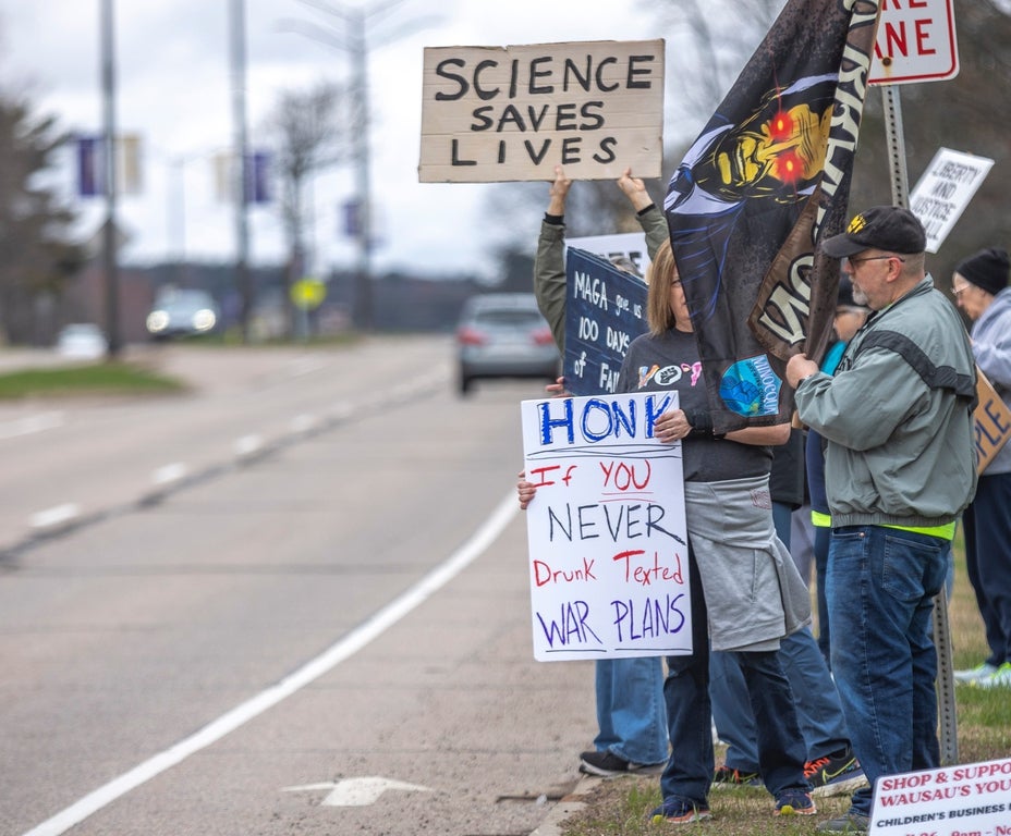 Captivating anti-Trump protest photos from Saturday around America