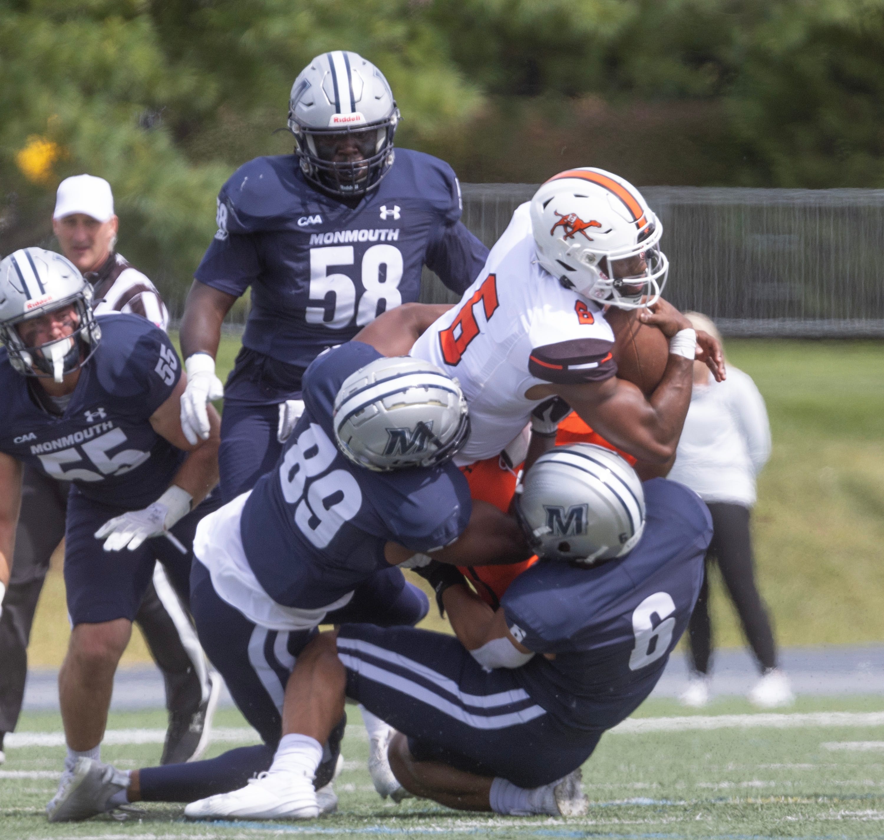 Experienced edge rusher commits to Purdue football, adding to stockpile