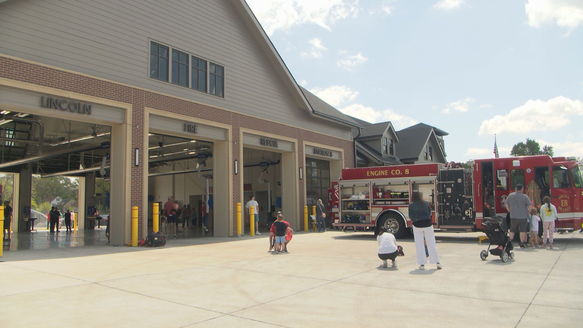 Lincoln Fire & Rescue hosts open house at Station 8